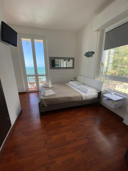 Sollevante Guest House - 리오마조레