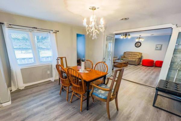 Relaxing 3br 3 Bath Close To The Falls - Niagara Falls, NY