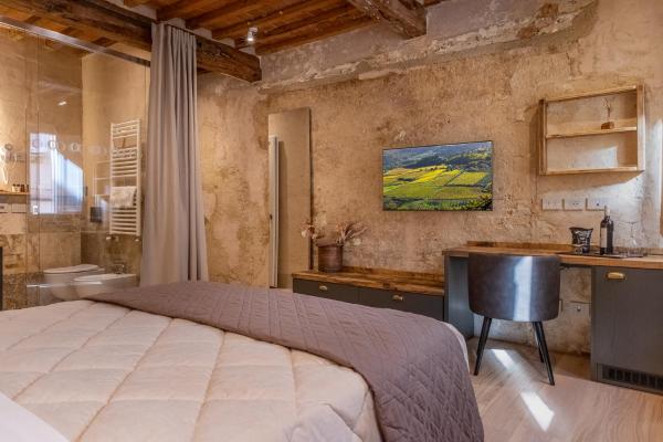 Truffle House Tuscany Tuber Melanosporum Vitt - Montepulciano