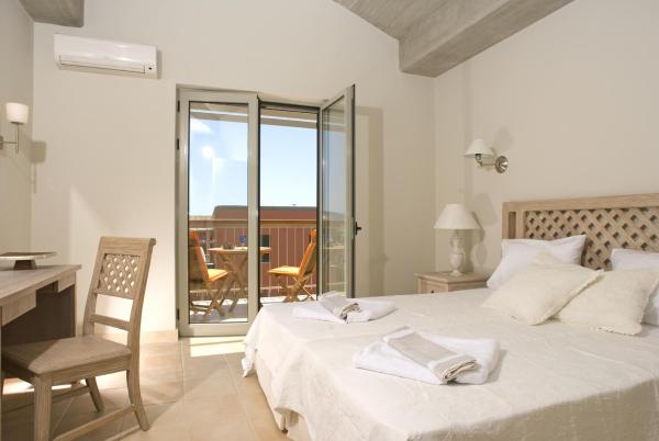 Erkina Luxurious Villas - Corfu
