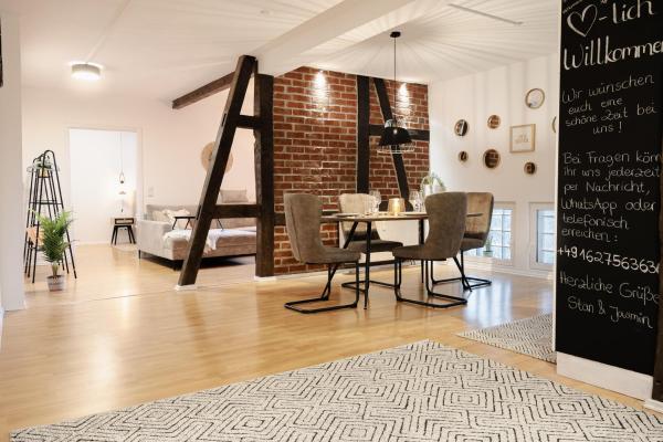 Jasta Homes Altstadt, Zentral, üBerdachter Parkplatz, Netflix, Vollausstattung, Loft, Modern Und Komfort - Hessisch Oldendorf