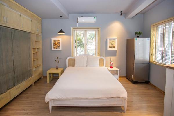 Chez Van - Hanoi