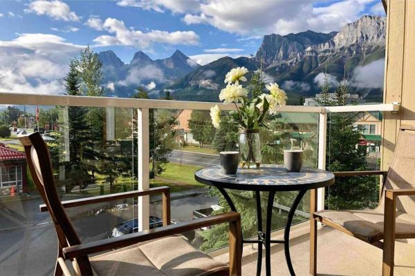 Parkland301 Sunlit 2,000 Ft² Penthouse With Mtn View - Canmore