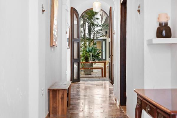 Tizol Historic Building 8br In Old San Juan - San Juan