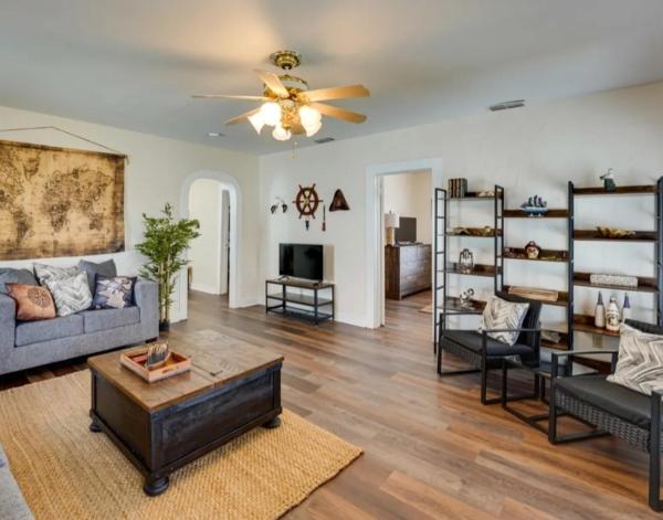 The Blue Pearl - Aransas Pass, TX