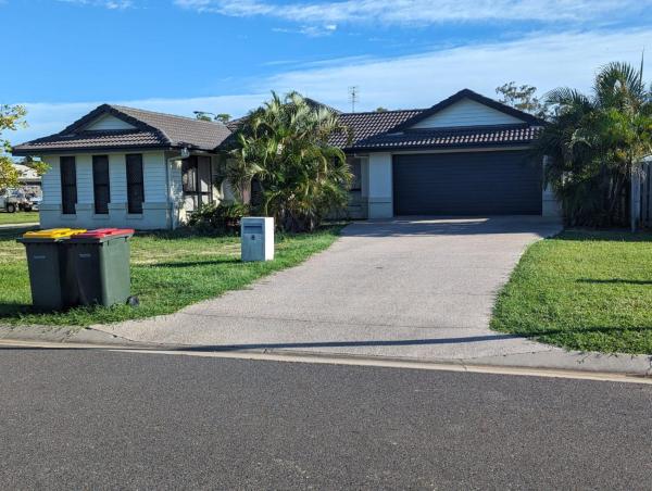 Spacious Entire 4bedroom House In Gladstone 1 To 8 People Can Stay - Gladstone
