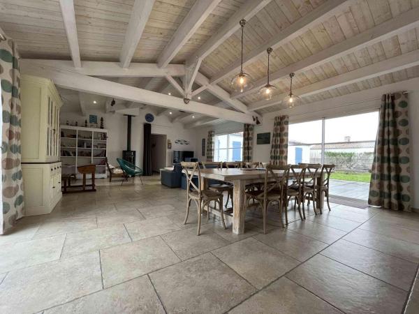 Villa Spacieuse Avec Piscine Privée, Wifi Gratuit Et Jardin Clos, à Proximité De La Mer Et Du Centre-ville - Fr-1-246a-279 - Saint-Denis-d'Oléron