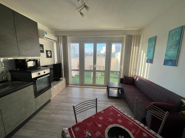 Amazing Penthouse Two Terrace 5 Minutes To The Beach Close To The Main Area - Malta