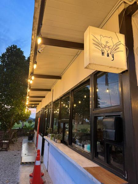 Mostpopular!!! Hay Cafe Tranquilfields - Onlyyou With Hay, Rentable For Event - Malaysia