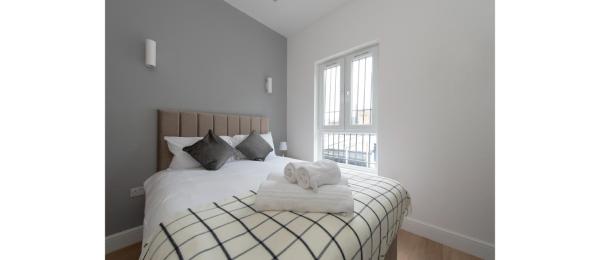 In Style Studio Apartment Close To Everything - Bromley