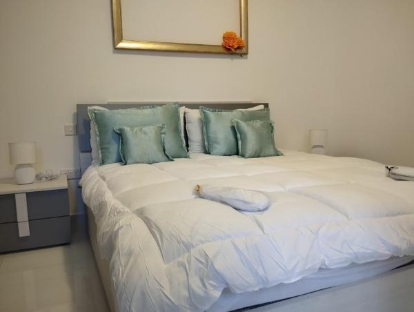Pearl Apartments - La Valette