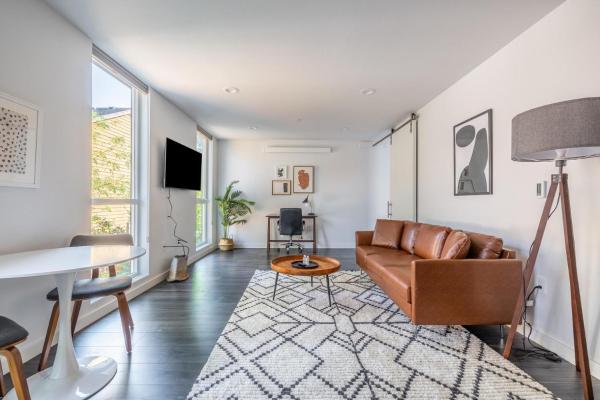 Overlook 1br W Wd Nr Coffee Zoo Hiking Pdx-10 - Portland, OR