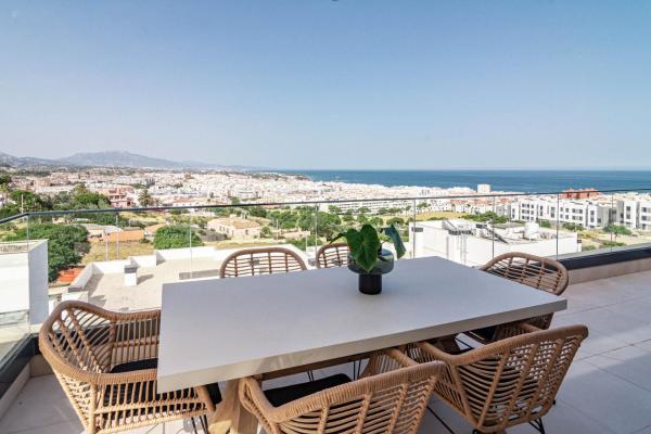Lme9f1- Penthouse Amazing Views, Families Only - Estepona