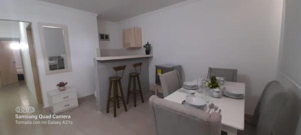 Lindo Apartamento Cerca Al Cc Alamedas - Montería