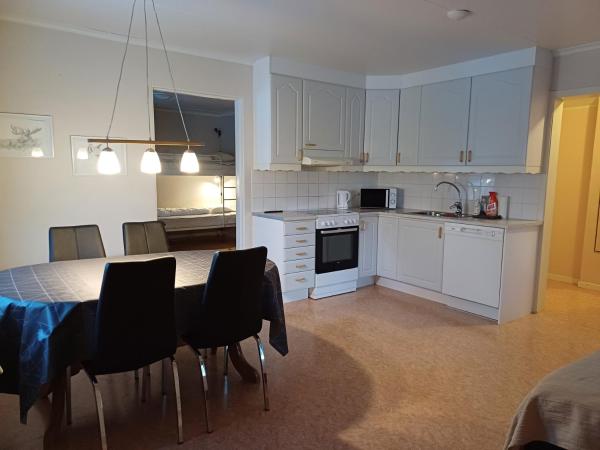 Kiruna Accommodation Gustaf Wikmansgatan 6b, 6 Person Apartment - Kiruna