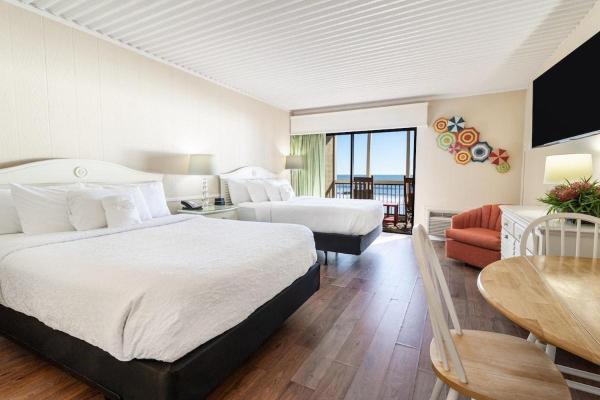 Symphony Of Waves Oceanfront Dunes Room 2nd Floor - Pawleys Island, SC