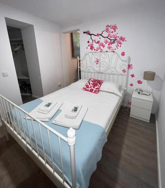 Apartamento Com Pátio Em Frente Praia - Oeiras
