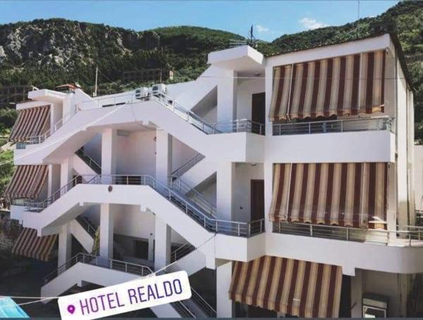 Hotel Realdo - Orikum