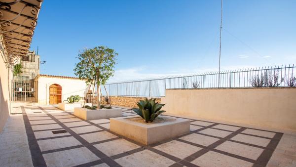 Belvedere Guastella B 4, Emma Villas - ノート