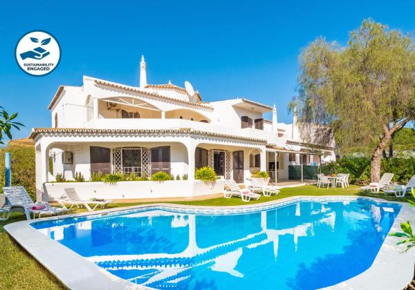 Villa Phi Phi By Algarve Vacation - Vilamoura