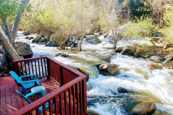 River Retreat Cabin In Three Rivers - Near Snp - 三河