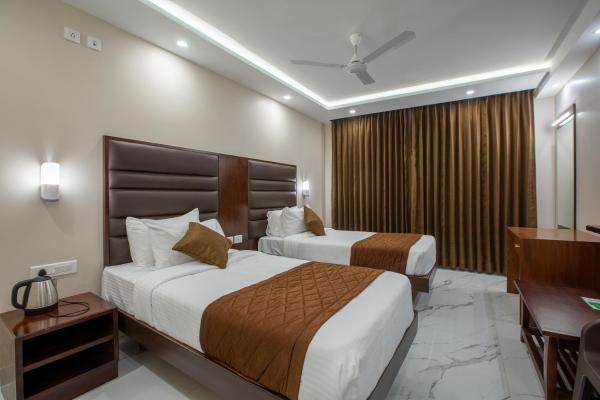 Parkkavan Towers - Tiruchirappalli