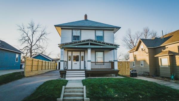 The Craftsman House - 3 Min To Dt & Falls Park - Sioux Falls, SD