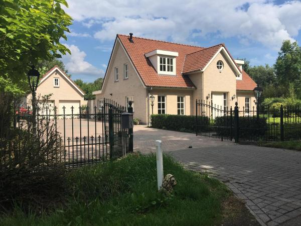 Koekwhouse Bed And Breakfast, Bierbrouwerij - Steenbergen