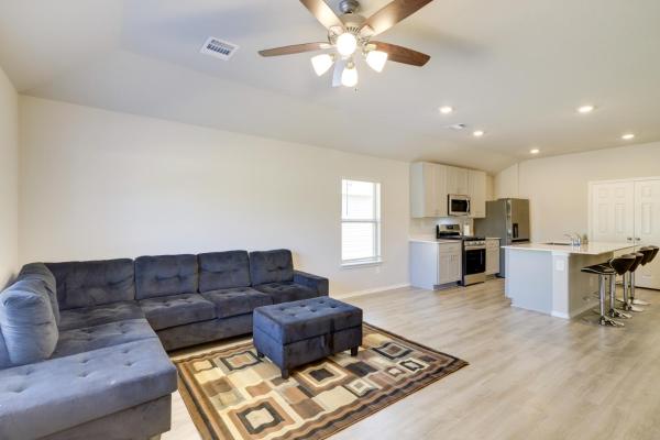 Brand New Spring Home Less Than 1 Mi To Old Town! - Spring, TX