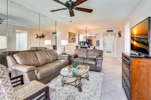 Land's End 3-404 Bay Front - Pinellas County, FL