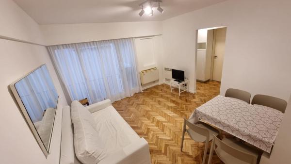 Amplio Departamento Zona Callao Y Corrientes - Buenos Aires