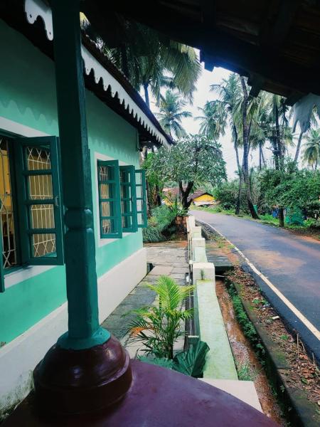 The Bungalow Bogmalo An 1880 Indo Portuguese Heritage Beach Villa South Goa - Goa