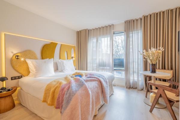 Yuna Porte-maillot - Aparthotel - Suresnes