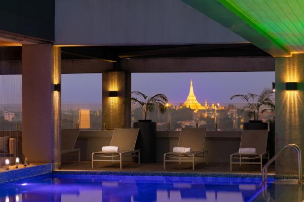 Yangon Thanlwin Hotel - Yangon