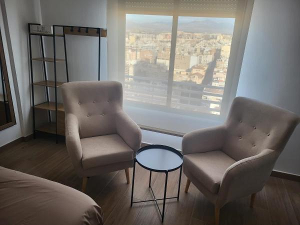 Charming Studio In The Center Of The City Apartamento Pleno Centro De Alicante - Alicante