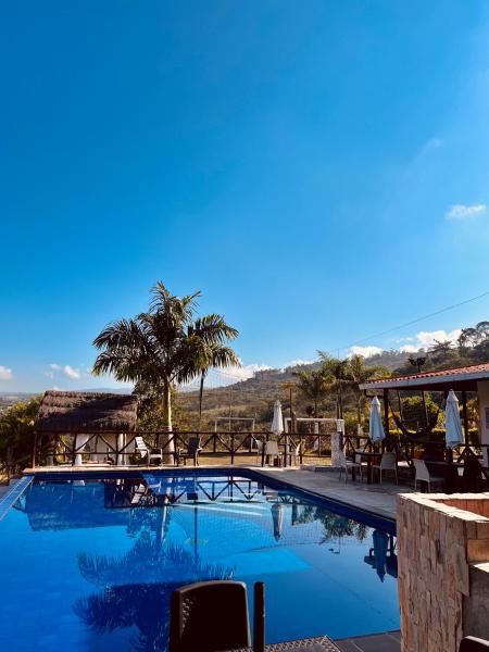 Hotel Campestre Palmas Del Zamorano - Curití
