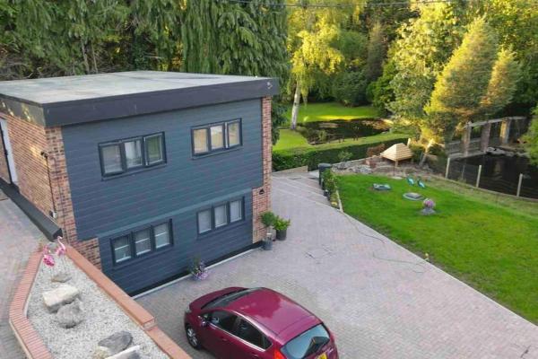 1 Bedroom Guesthouse Including Parking On Premises - Suffolk