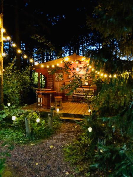 Fancy Fireflies Cabin - Hayward, WI