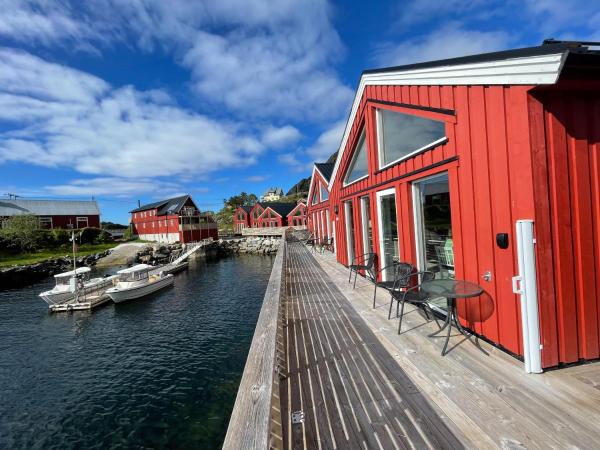 Reinvikbua - Seaside Cabin In Finnvika, Stamsund - Stamsund