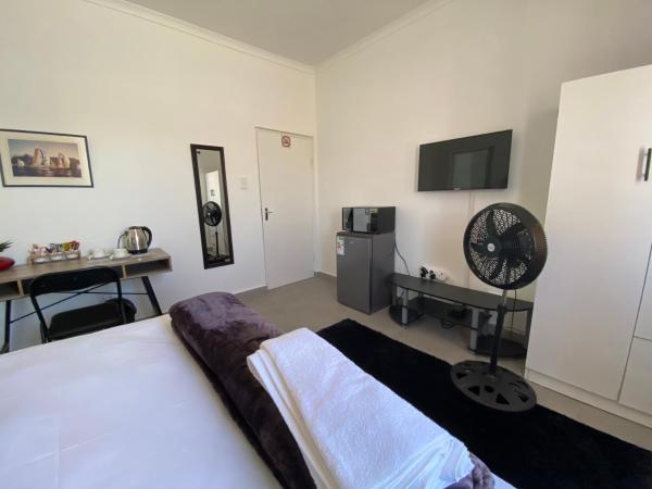 No 1 Guest House - Cape Town