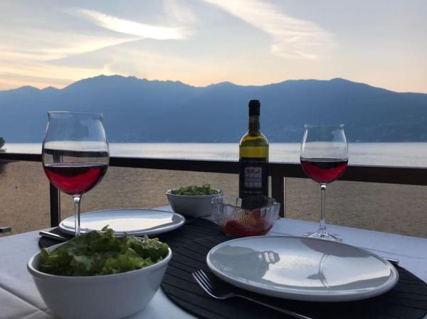 Exclusive Lakeside Apartment With Amazing View - Gambarogno