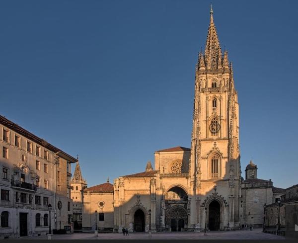 Alojamiento Oviedo 2 Con Parking - Oviedo