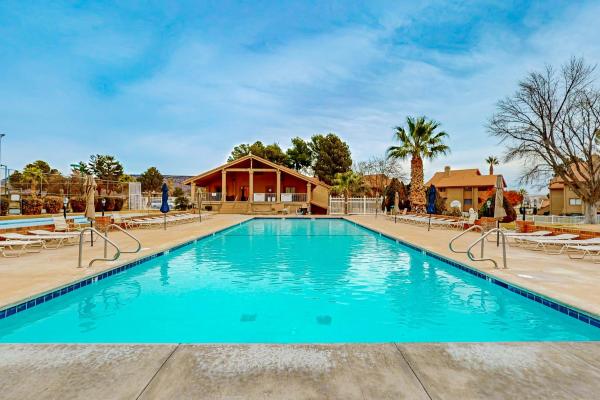 Mountain Views At The Village - St. George, UT