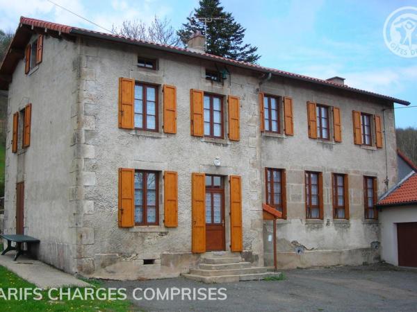 Gîte 3 Chambres Avec Jardin, Toutes Charges Incluses, Animaux Acceptés, Randonnée à Proximité - Fr-1-496-197 - Chalmazel