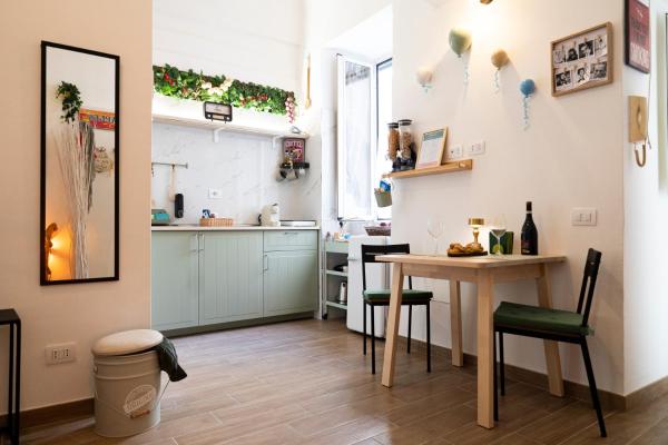 Beb Da Basso Experience Napoli Family And Sea Apartment - Campania