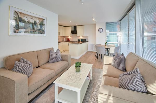 Host & Stay - The Municipal View Abode - Birkenhead