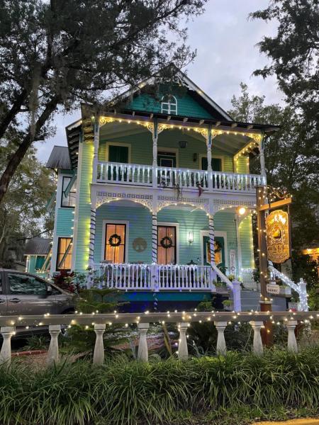 Peace & Plenty Inn Bed And Breakfast Downtown St Augustine-adults Only - St. Augustine Beach, FL