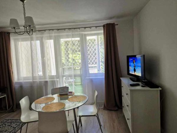 Great Apart Imielin - Aéroport de Varsovie-Chopin (WAW)