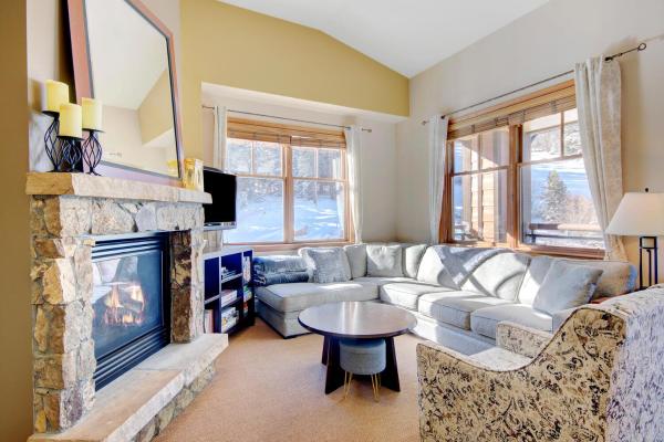 Ski In Out Luxury Penthouse 1703 I Hot Tub I Great Views I Best Price I Free Adventures Daily - Winter Park, CO