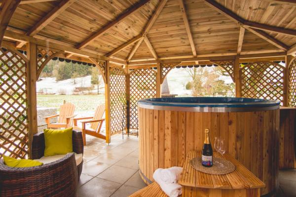 Le Chalet Bed&bath -Chez Les Alfreds - Canton de Jura